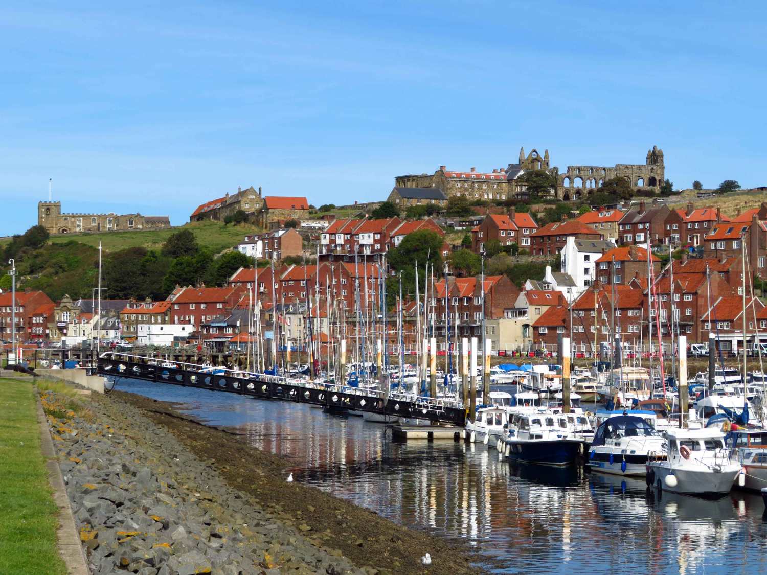 Whitby: 8 Dinge, die es so besonders machen – Entdecke Yorkshire